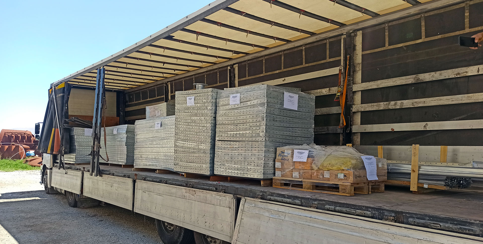 Galvanized Water Tank, Aquasan Modular Water Tank, Hydrofors and Pumps